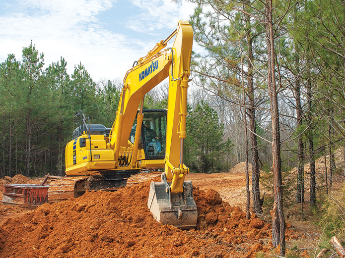 EXCAVATOR 54,000 LB - PC200 / PC210 WITH THUMB - 165HP Rentals - Green ...